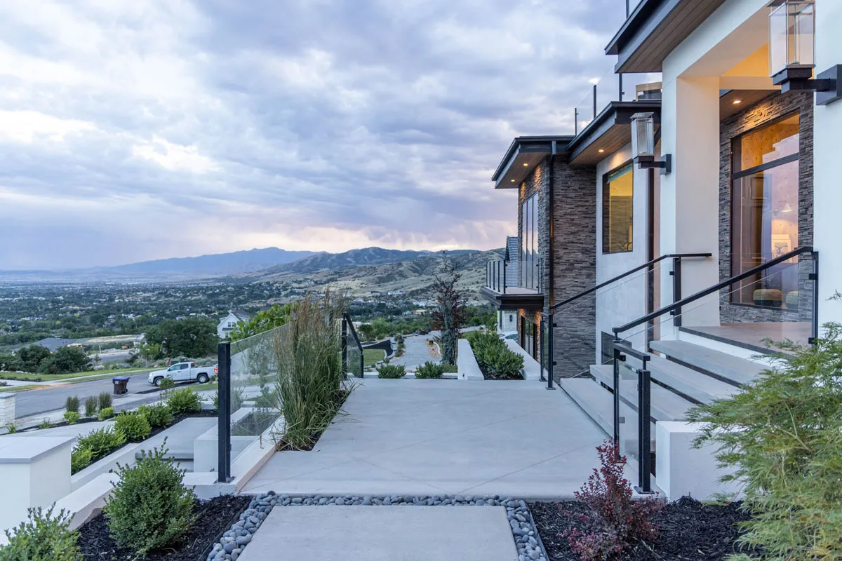 Alpine Horizon Custom Home | Raykon Construction