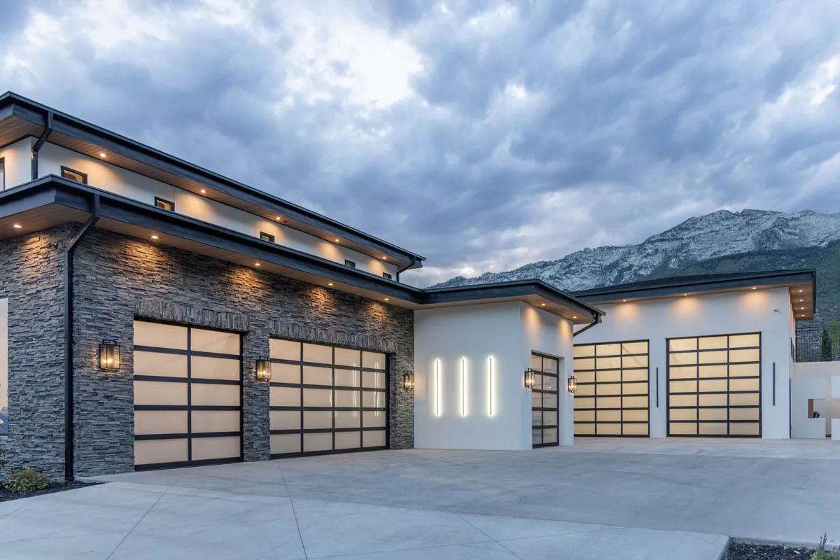 Alpine Horizon Custom Home | Raykon Construction