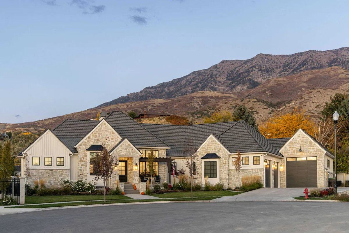 Canyon Terrace Custom Home Project | Raykon Construction