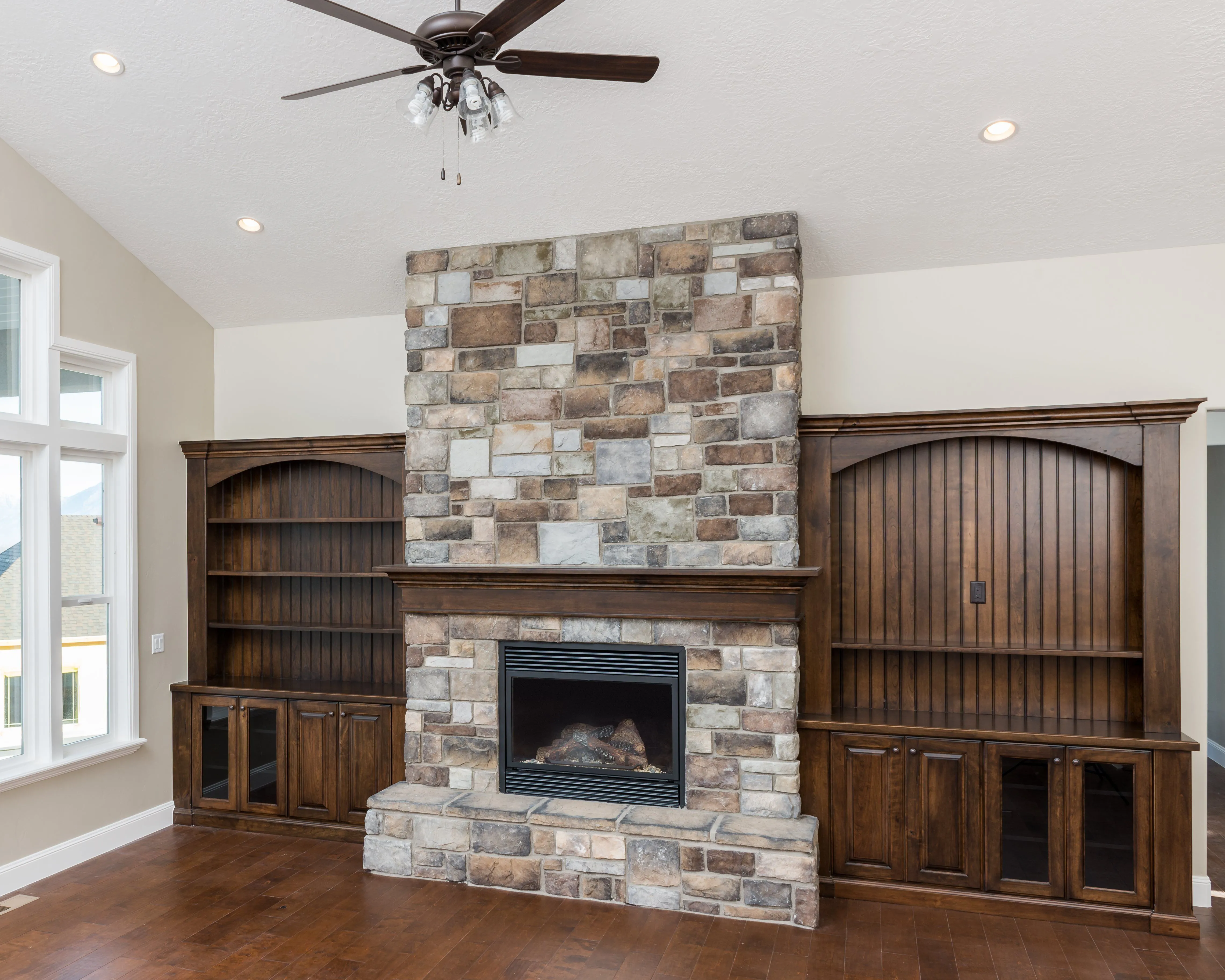 Custom Great Room Designs | Raykon Construction